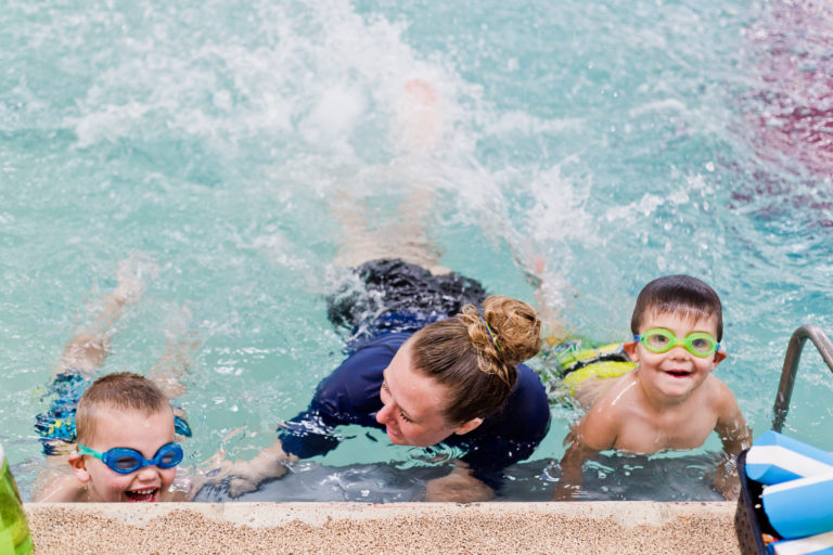 4 Reasons to Stay in Swim Classes Through the School Year
